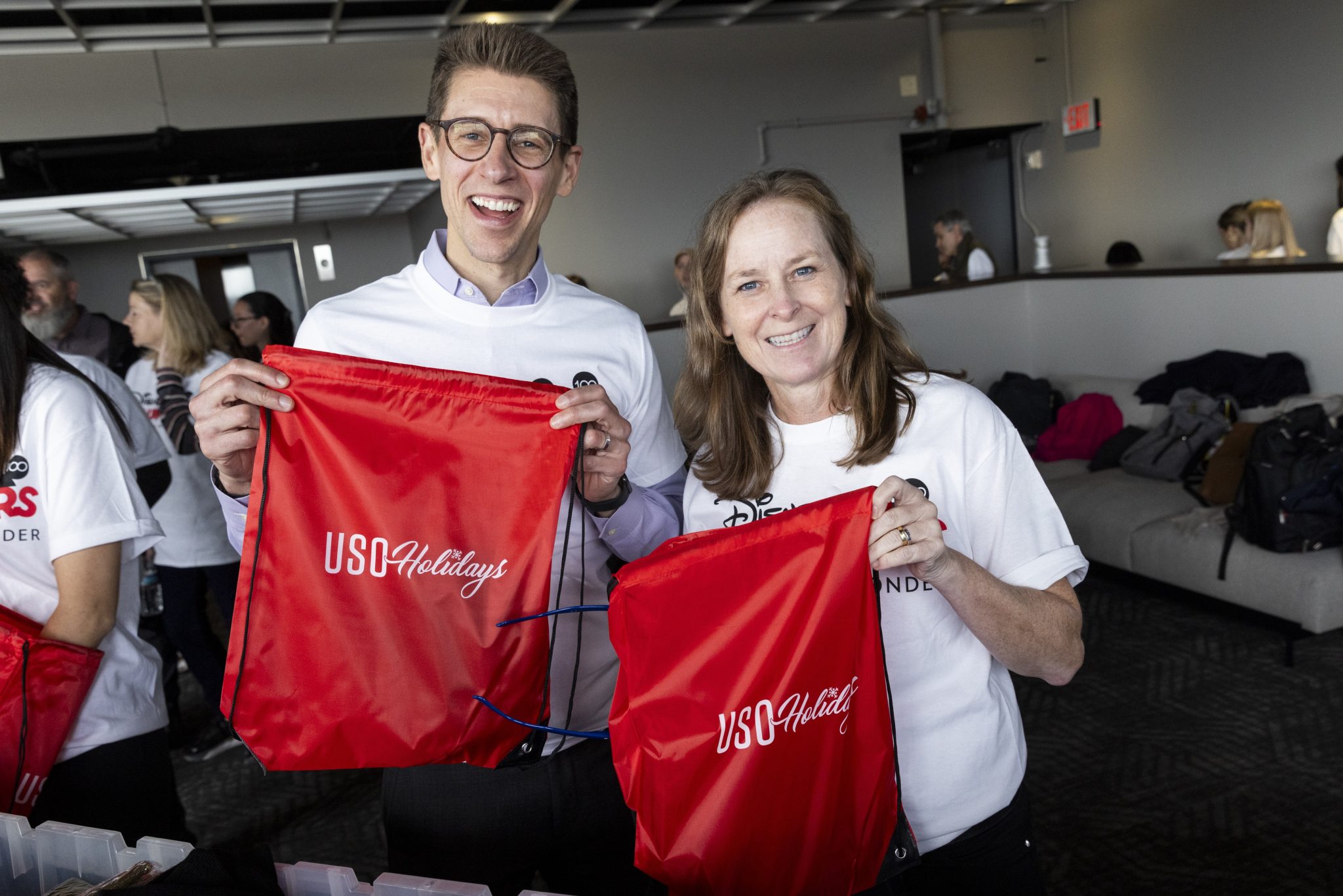 Disney VoluntEARS Celebrate Disney100 Making a Global Impact - Disney ...