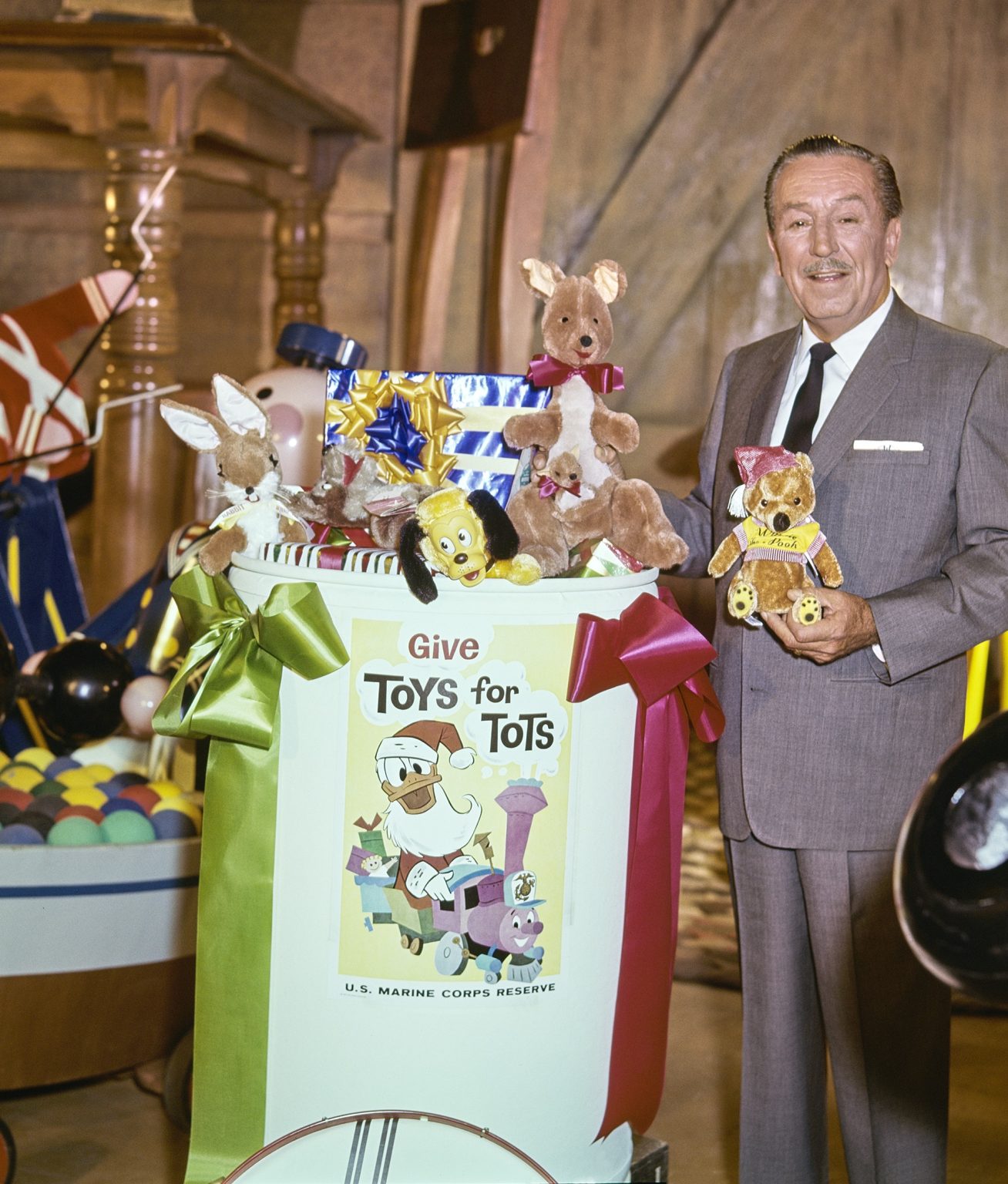 Disney Ultimate Toy Drive Launches in Support of Toys for Tots ...
