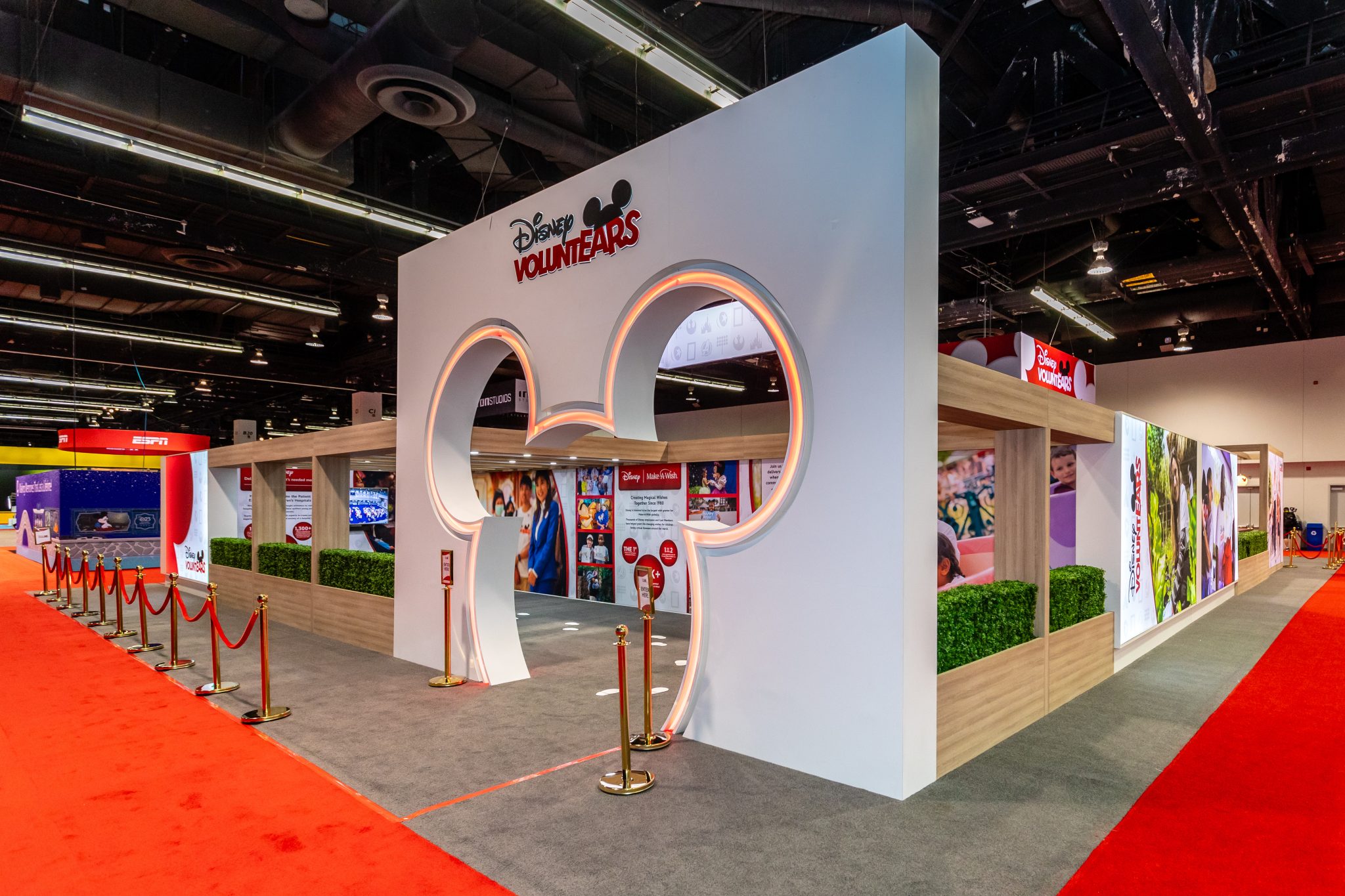 Fans Become Honorary Disney VoluntEARS at D23